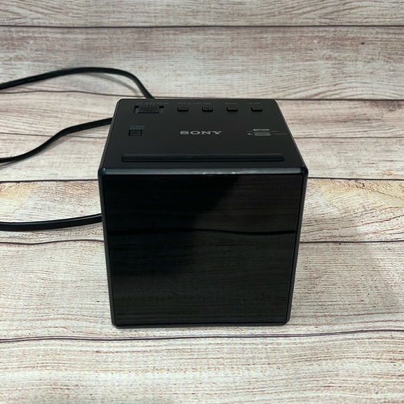 Sony | Other | Sony Digital Alarm Clock Compact Amfm | Poshmark
